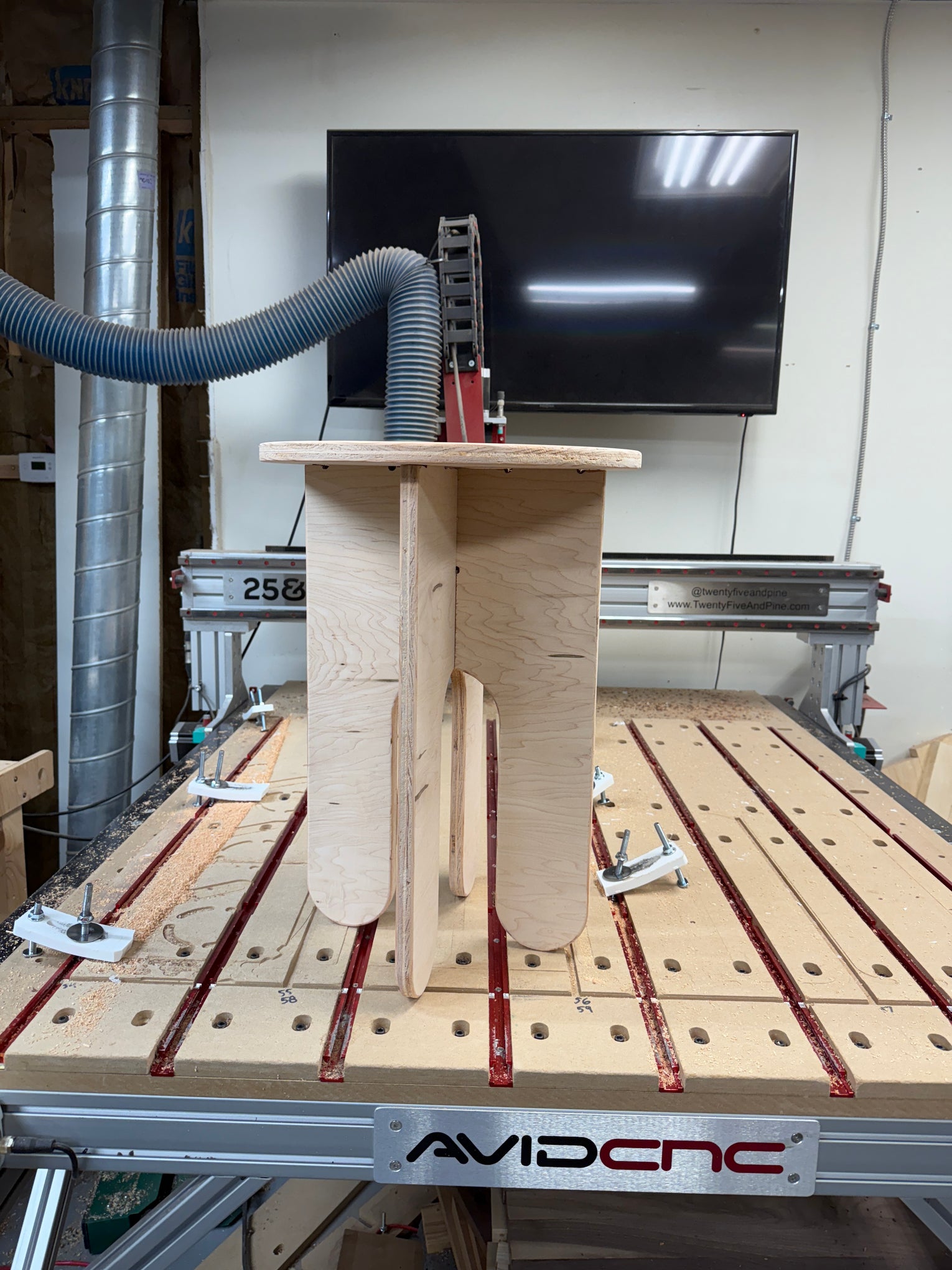 Small Table or Plant Stand CNC Files – Twenty Five and Pine