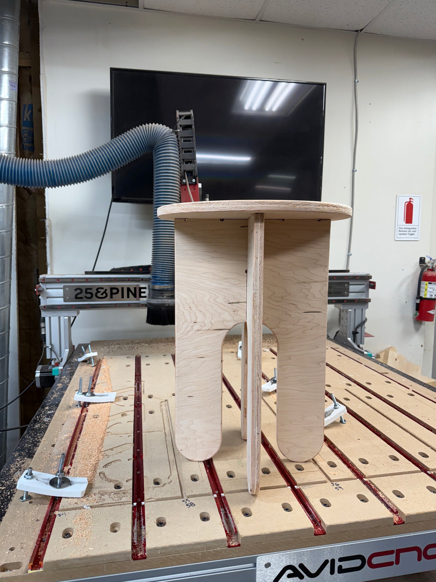 Small Table or Plant Stand CNC Files – Twenty Five and Pine